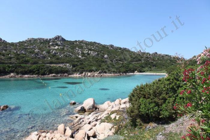 Spiaggia: Cala Lunga di Porto Massimo (Isola di La Maddalena - Sardegna ...